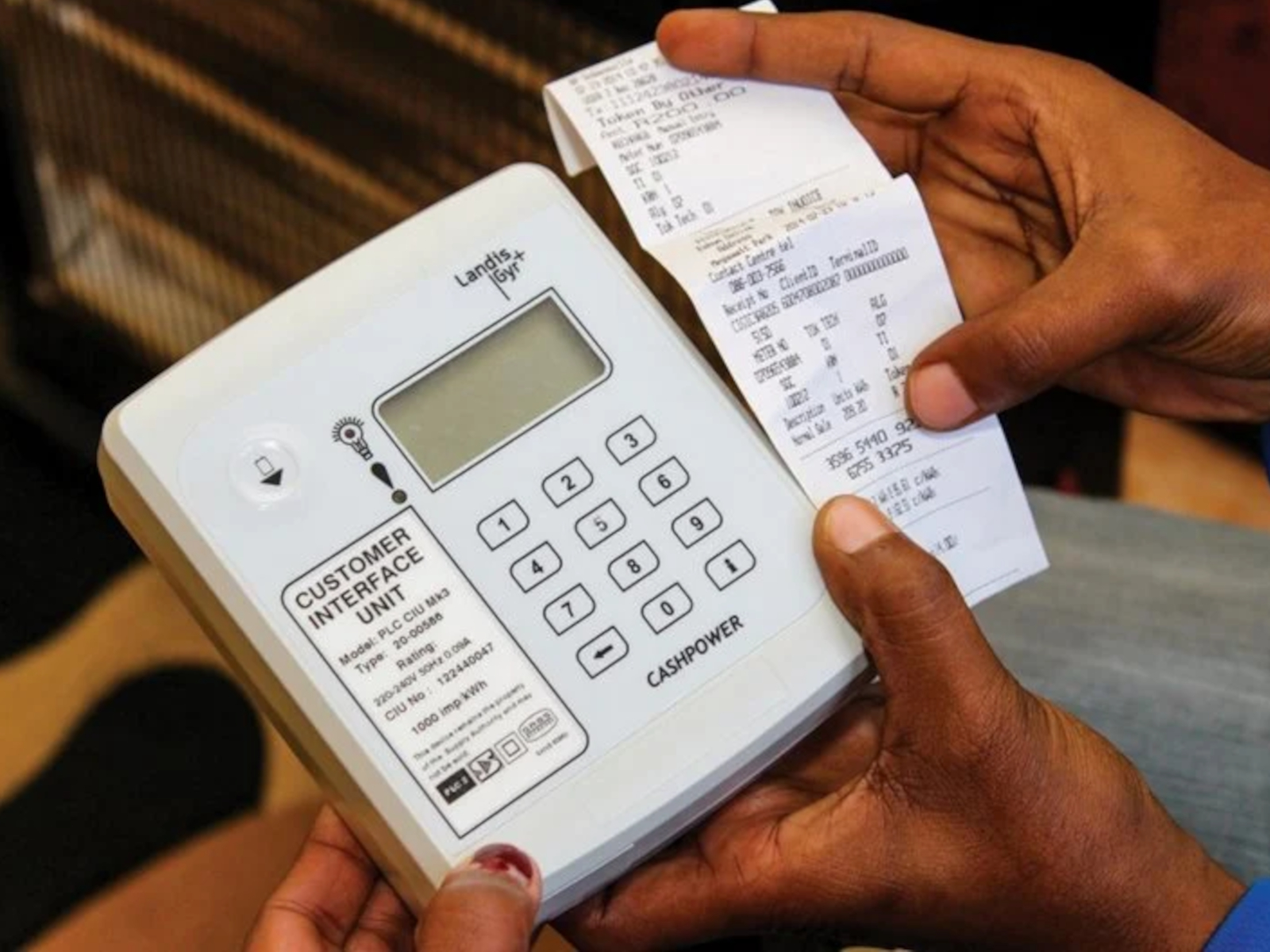 Izigidi zamakhasimende asebenzisa imitha lekhadi likagesi asengozini ...