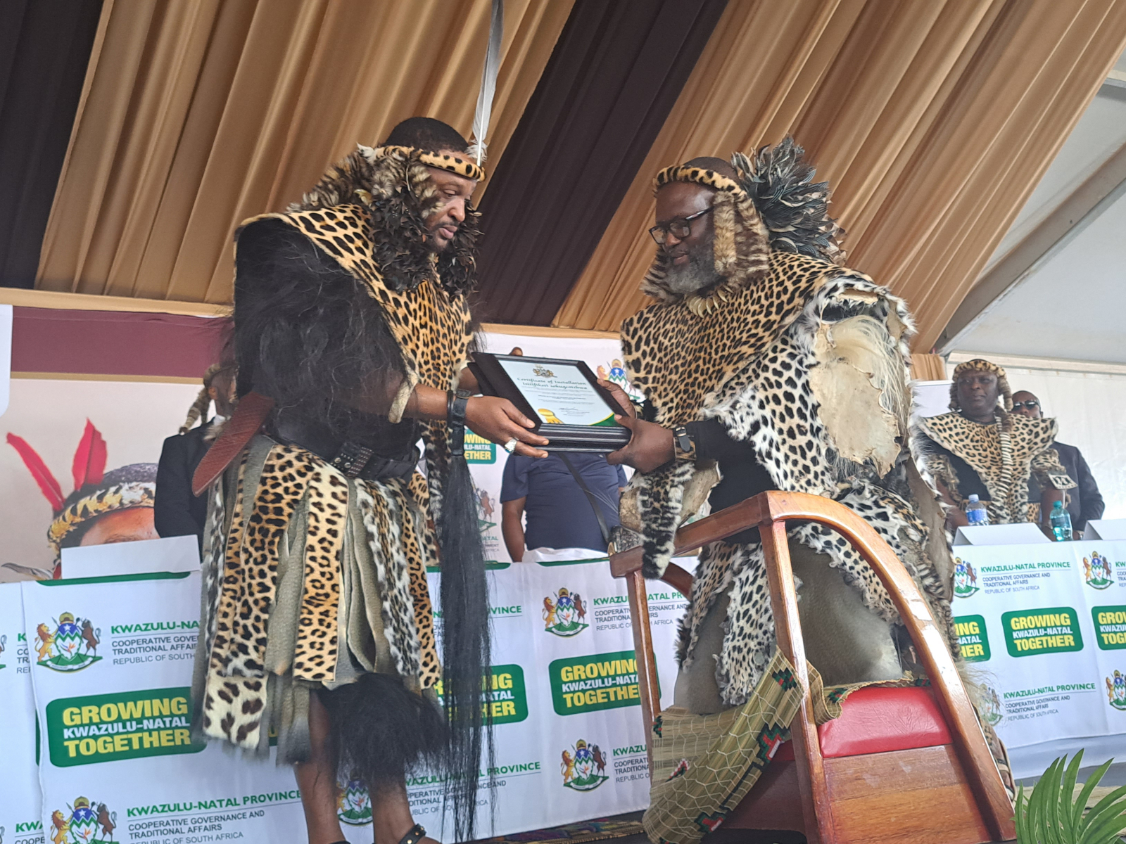 ISilo sithi sesikwamukele ukuthi sesiyoze sife sibangiswa isihlalo saso ...