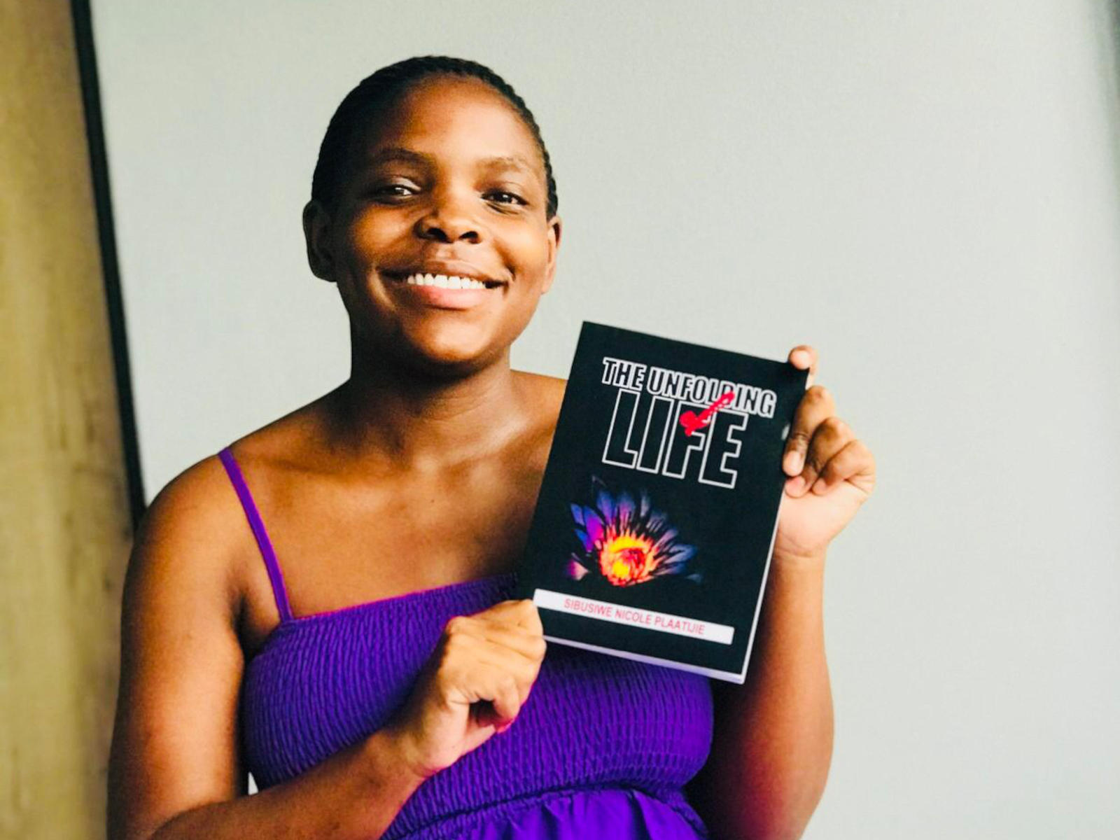 Incwadi entsha ekhuthaza intsha ngokuqhuba amaphupho ayo ngemuva ...