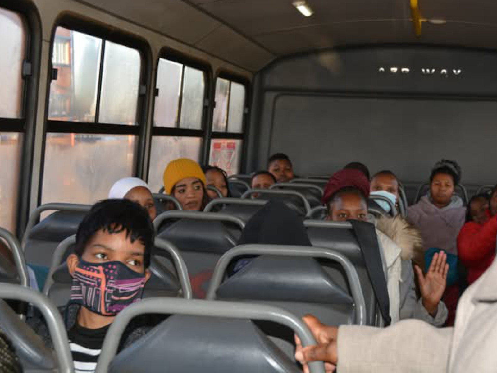 Ngichithe ingxenye yempilo yami ebhasini lakwaPutco-Lindiwe Ntuli ...